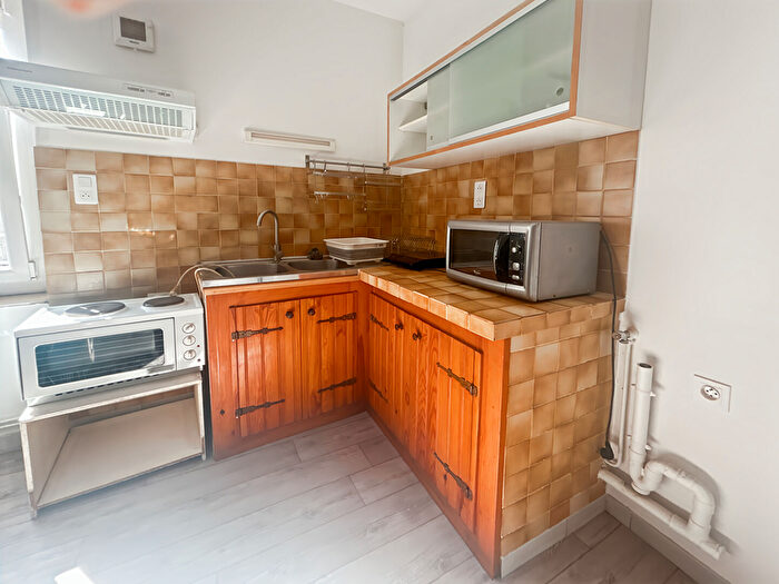 Appartement à louer - Montauban, Centre-ville - 2 pièces - 1 chambre