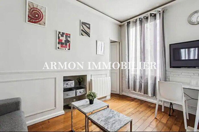 Appartement à louer - Saint Philippe du Roule, Paris ème arrondissement - 2 pièces - 1 chambre