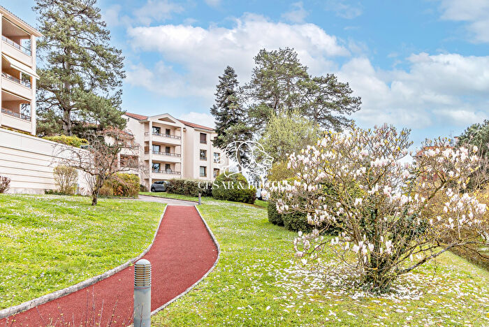 Appartement à vendre - Saint-Didier-au-Mont-dOr - 3 pièces - 2 chambres