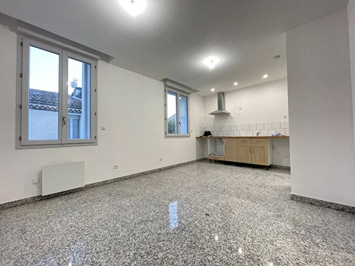 Appartement à louer - Lespignan - 3 pièces - 1 chambre