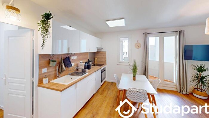 Appartement à louer - La Martelle, Montpellier - 1 pièce - 3 chambres