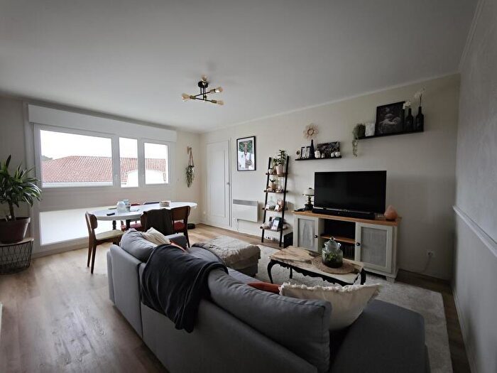 Appartement à vendre - Cholet, Lorraine - 3 pièces - 2 chambres