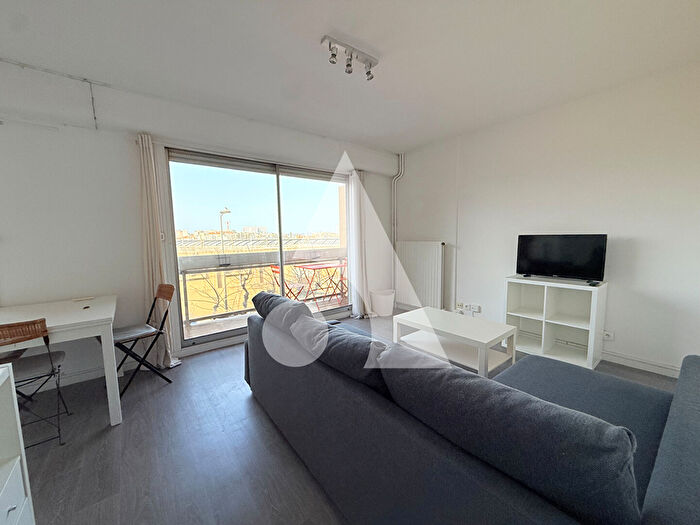 Appartement à louer - Marseille er , Saint-Charles - 1 pièce