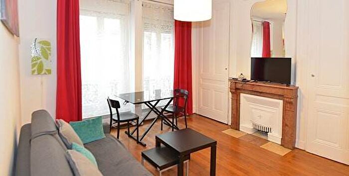 Appartement à louer - Brotteaux, Lyon ème arrondissement - 2 pièces - 1 chambre