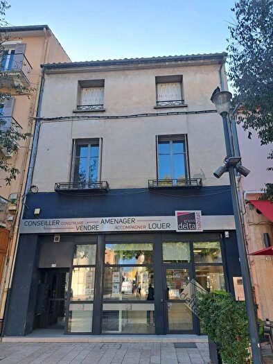 Appartement à louer - Dr Ayme, Cavaillon - 5 pièces