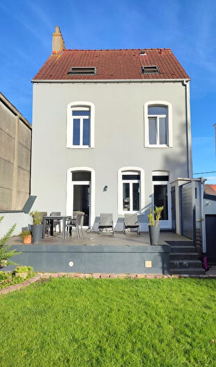 Maison à vendre - Boulogne-sur-Mer, Brequerecque - 6 pièces - 4 chambres