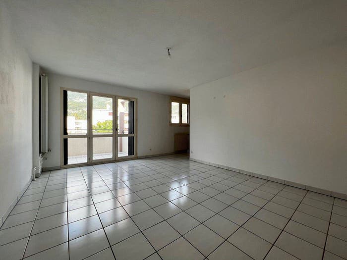 Appartement 3 pièces à louer - Les Alpes, Fontaine