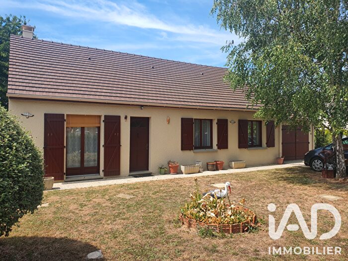 Maison 4 pièces à vendre à Villeneuve-la-Guyard