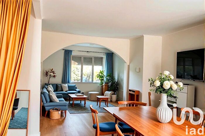 Maison à vendre - Villebougis - 6 pièces - 4 chambres