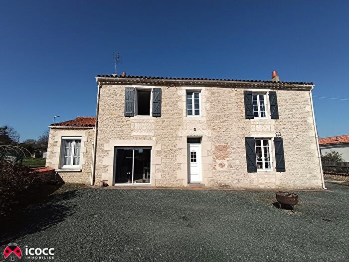 Maison à vendre - Sainte-Hermine - 5 pièces - 3 chambres