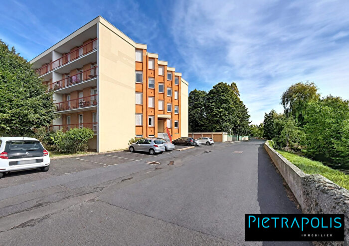 Appartement 4 pièces à vendre à Vals-près-le-Puy