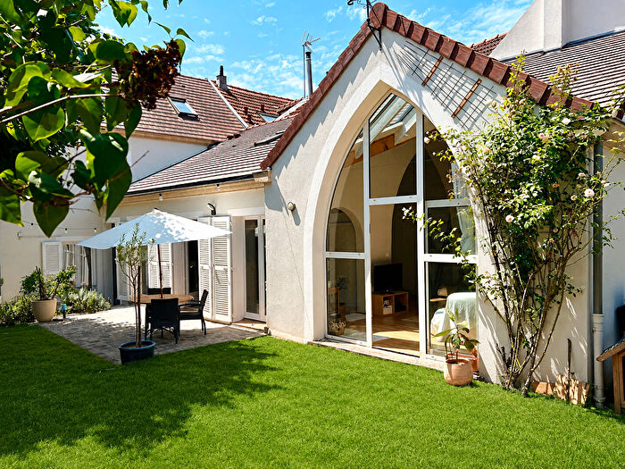 Bièvres : Maison 8 pièces à vendre