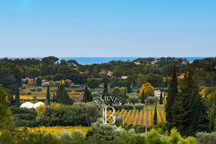 Maison à vendre - Cassis - 9 pièces - 6 chambres