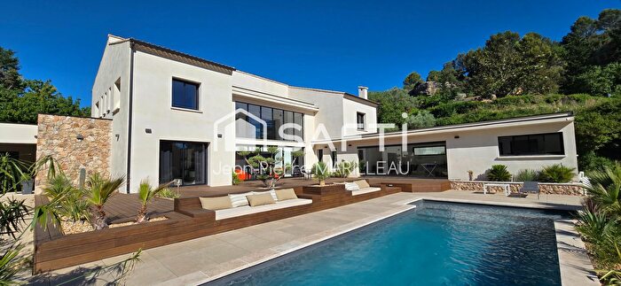 Pujaut - Maison 10 pièces à vendre