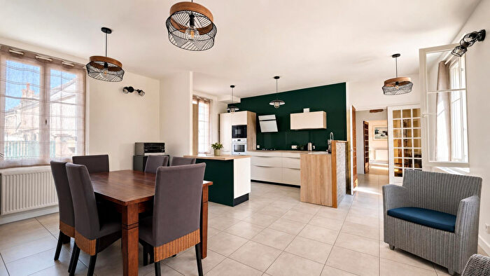 Saint-Avertin, Cormery, Cicottées : Maison 8 pièces à vendre