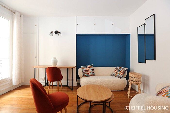 Appartement à louer - Gros Caillou, Paris ème - 3 pièces - 2 chambres