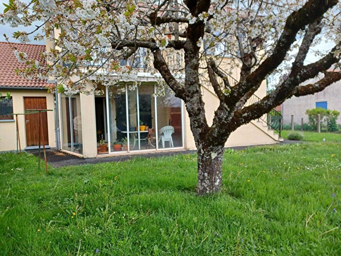Appartement 3 pièces à Aurillac, à louer