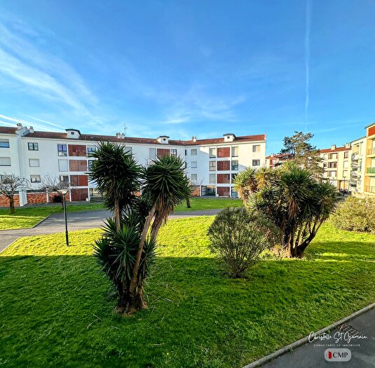 Appartement à vendre - Saint-Jean-de-Luz, Urdazuri, Urquijo, Habas, Fargeot, Errepira - 4 pièces - 3 chambres