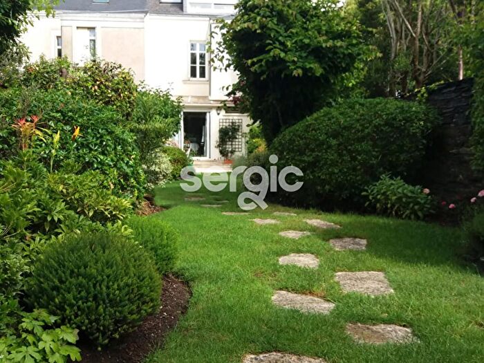 Angers, Les Hauts de Saint-Aubin - Maison 8 pièces à vendre