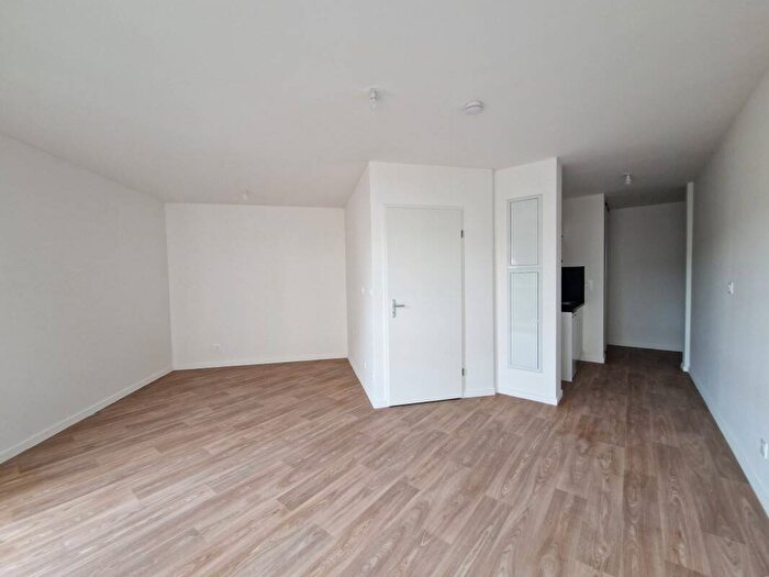 Appartement à louer - Clair Joie-La Clerette, Maromme - 1 pièce