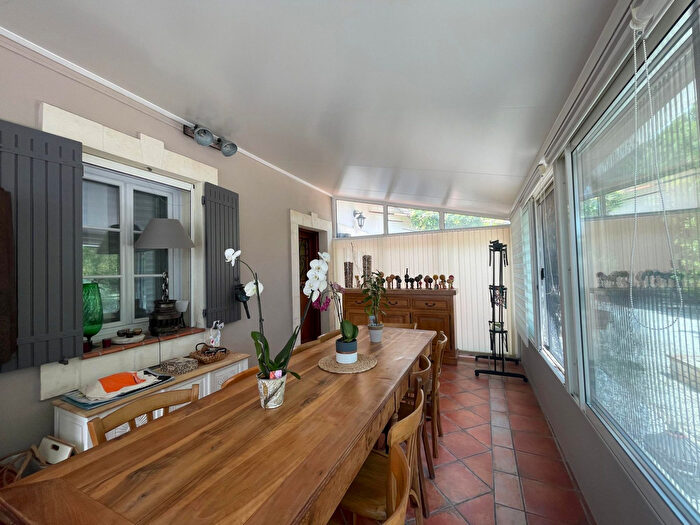 Maison à vendre - Arles, Trinquetaille - 13 pièces - 6 chambres