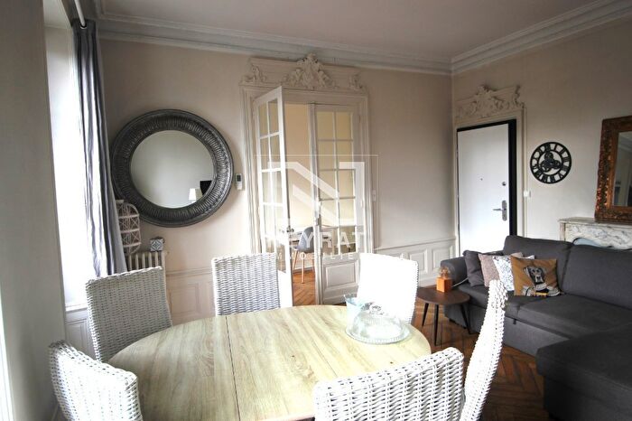 Appartement à louer - Louhans - 3 pièces - 2 chambres