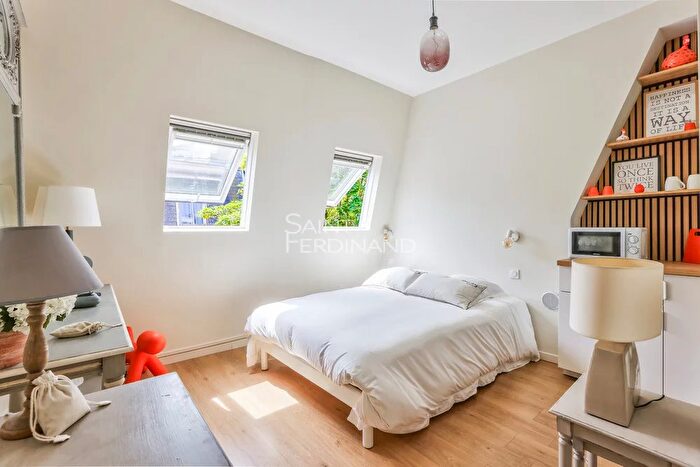 Appartement 1 pièce à vendre à Paris 16ème, Auteuil-Nord, Jasmin, Mirabeau