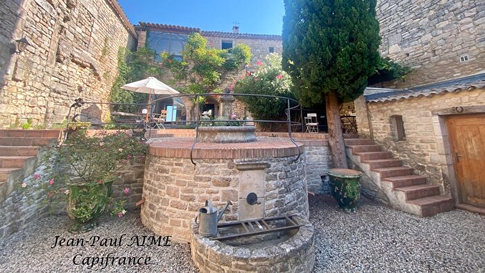 Maison à vendre - Issirac - 6 pièces - 4 chambres