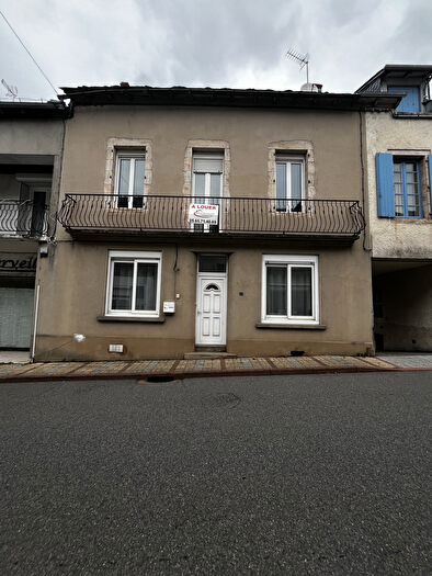 Maison à louer - Rieupeyroux - 4 pièces - 3 chambres