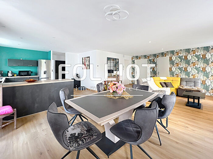 Appartement à vendre - Fougères, Centre-ville, Urbanistes - 5 pièces - 3 chambres