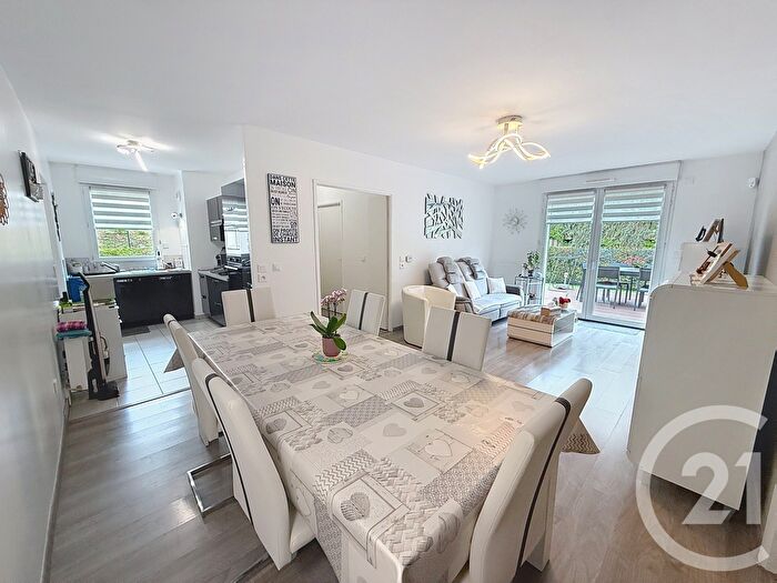 Appartement 4 pièces à Dammartin-en-Goële, à vendre