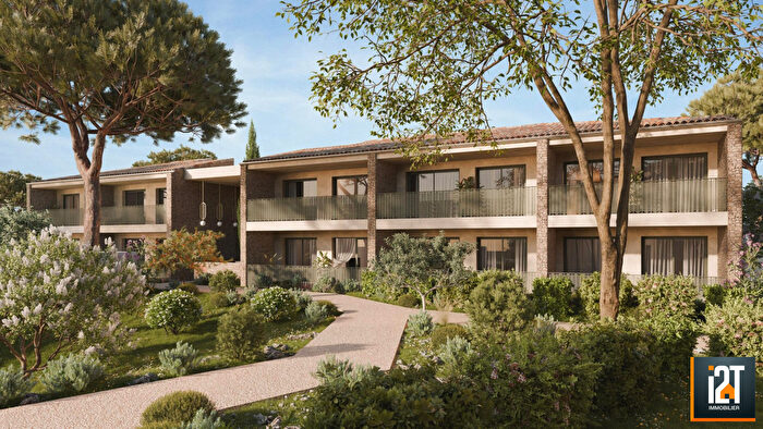 Appartement à vendre - Uzès - 3 pièces - 2 chambres