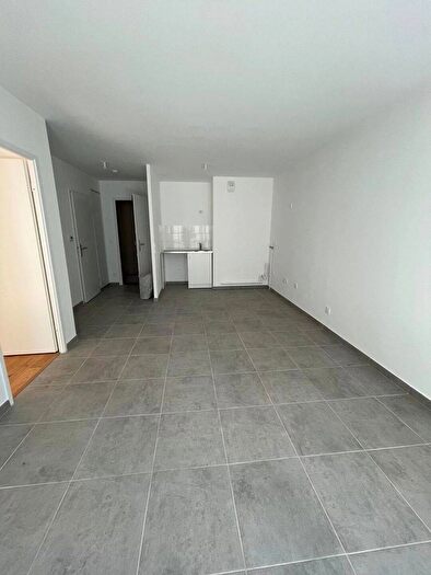 Appartement à louer - Belle Croix, Ozoir-la-Ferrière - 2 pièces - 1 chambre