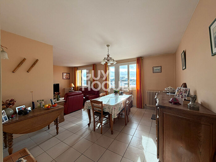 Appartement à vendre - Bourges, Centre-ville, Charlet, Lahitolle, Pignoux, Sembat - 4 pièces - 3 chambres