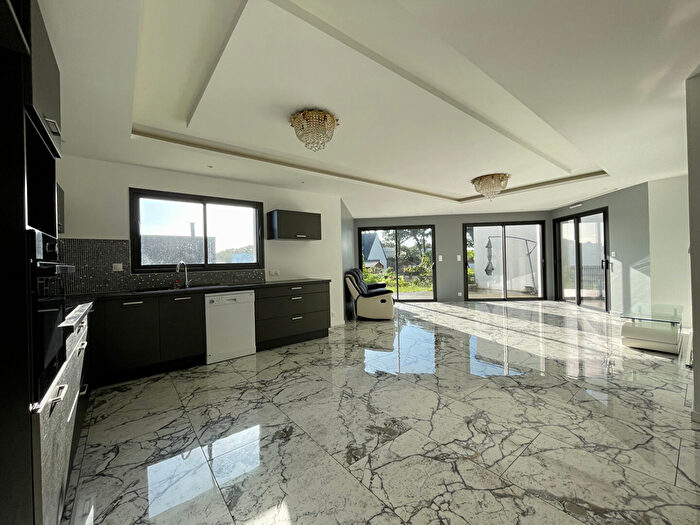 Maison à vendre - Quimper, Penhars, Penanguer, Corniguel - 7 pièces - 5 chambres