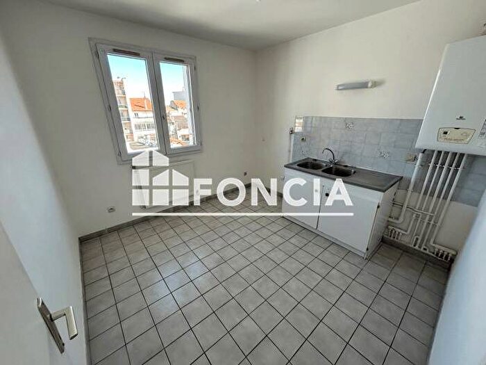 Appartement à louer - Centre Ville, Valence - 2 pièces - 1 chambre