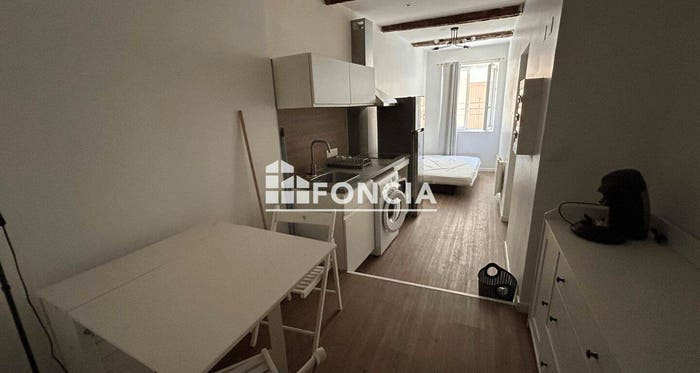 Intra Muros, Manosque : Appartement 1 pièce à louer