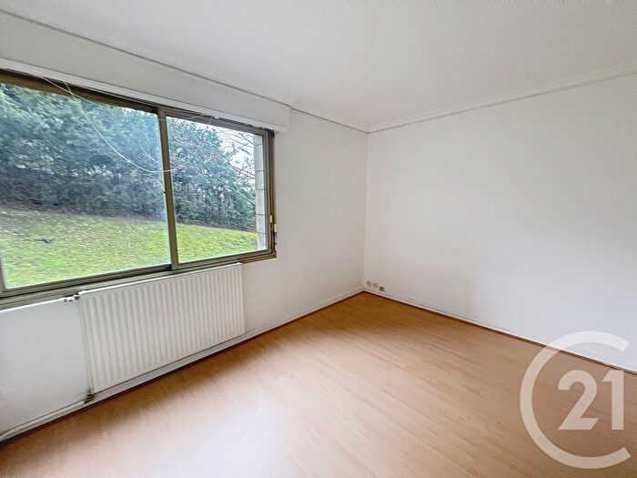 Appartement à vendre - Saint-Cloud, Centre-ville - 3 pièces - 2 chambres