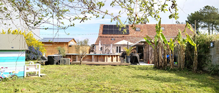 Maisons à vendre et appartements à louer - 1