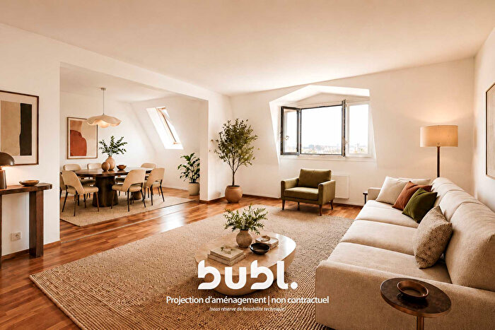 Appartement 5 pièces à Rueil-Malmaison, Coeur de Ville, à vendre