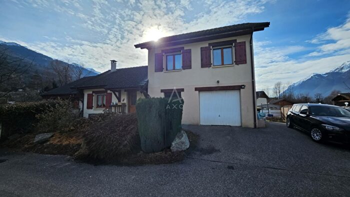 Maison à vendre - Monthion - 6 pièces - 4 chambres