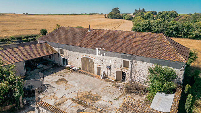 Genac - Maison 7 pièces à vendre