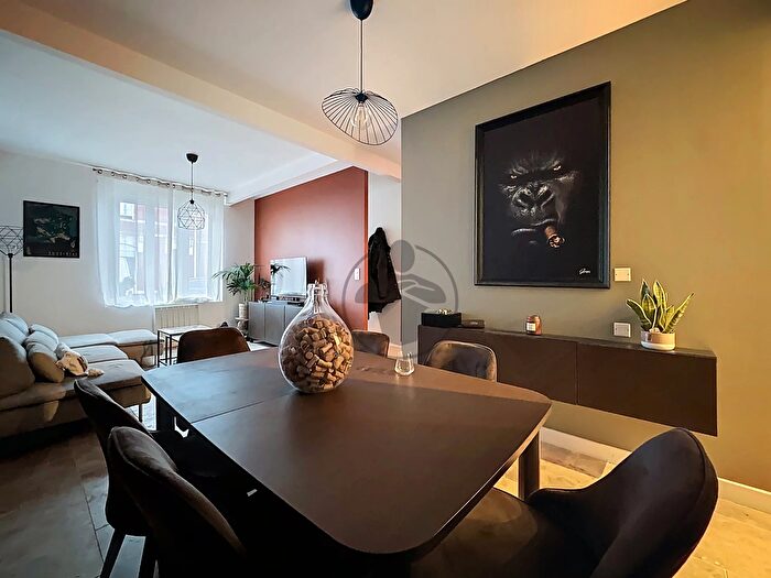 Maison 5 pièces à Saint-Quentin, Europe, Rémicourt, à vendre