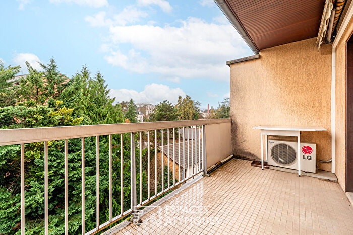 Villefranche-sur-Saône, Ouest : Appartement 6 pièces à vendre