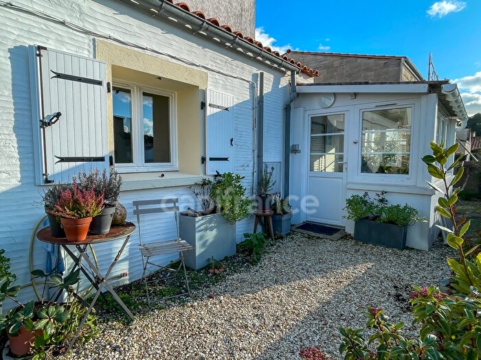 Maison à vendre - Saint-Augustin - 3 pièces - 2 chambres