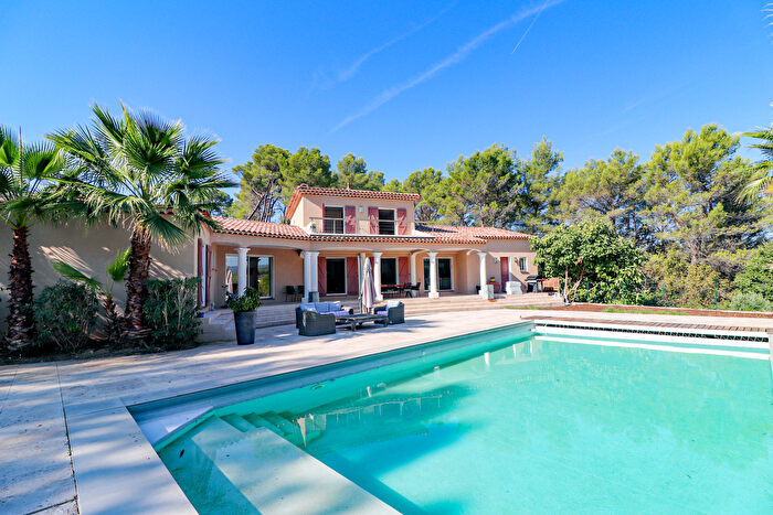 Maison à vendre - Draguignan, Le Flayosquet, Les Grandes Pièces, Les Selves - 8 pièces - 5 chambres