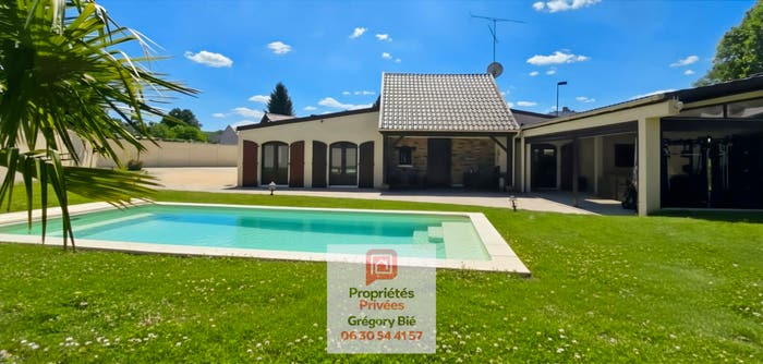 Maison 9 pièces à La Ferté-sous-Jouarre, à vendre