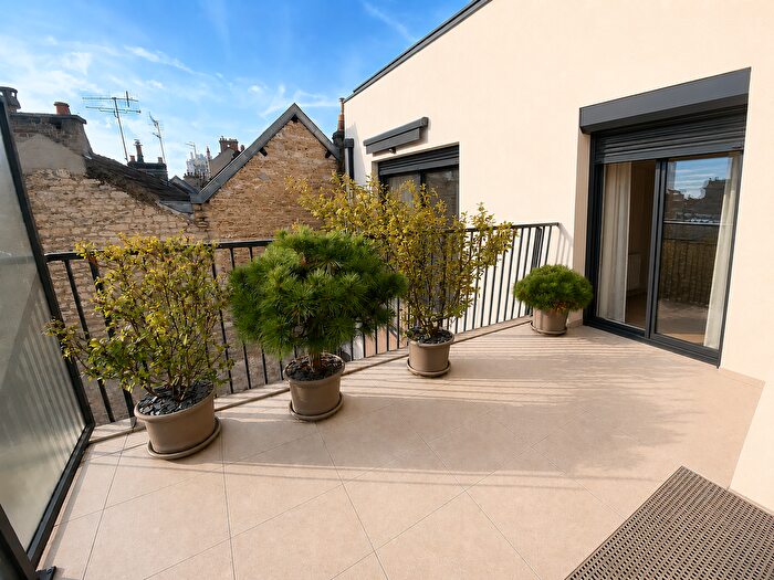 Appartement 3 pièces à Dijon, Montchapet, à louer