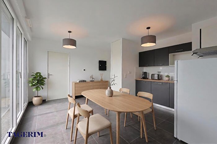 Appartement 3 pièces à Melun, Centre-ville, à vendre