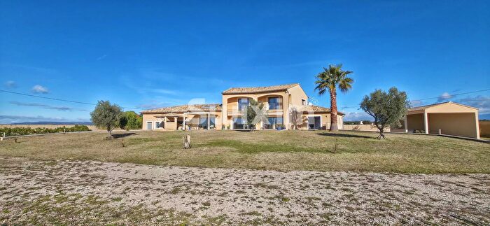 Maison à vendre - Grignan - 10 pièces - 5 chambres